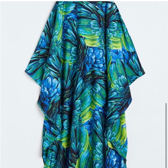 H&M | Dresses | Hm Watercolor Kaftan Maxi Dress Long Flare Sleeve Boho ...